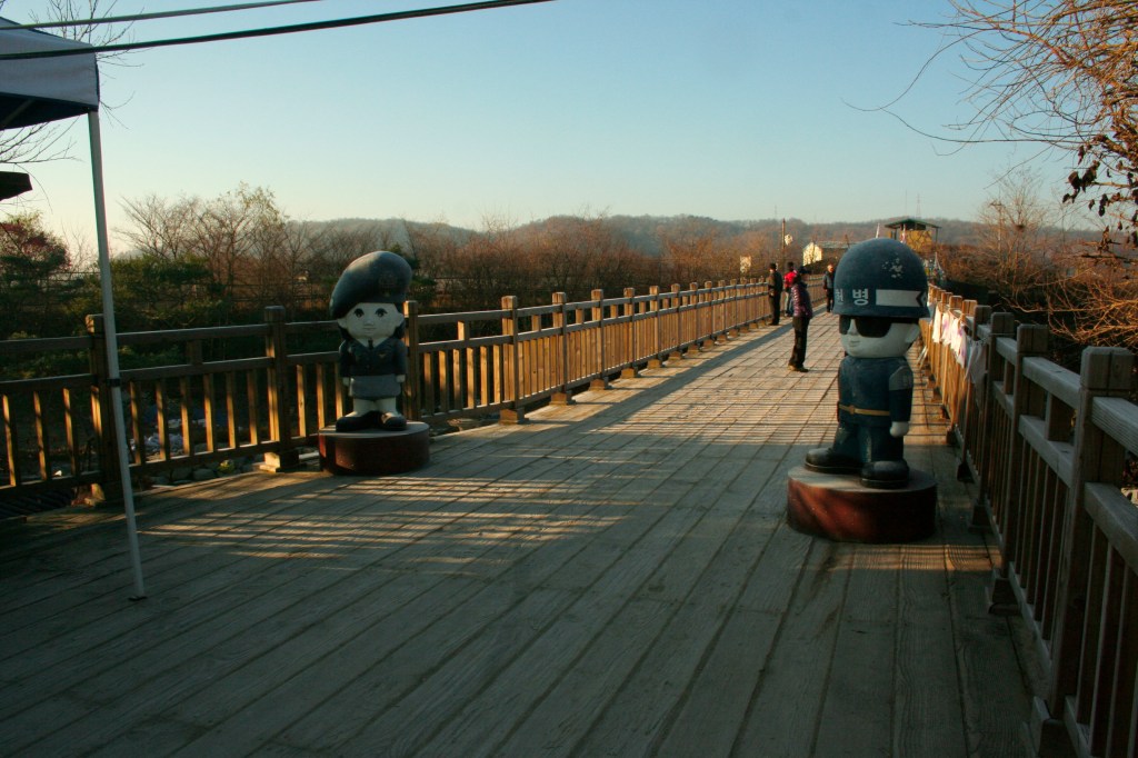 Visiting the DMZ: Imjingak and Cheol Won – From KD to Kimchi